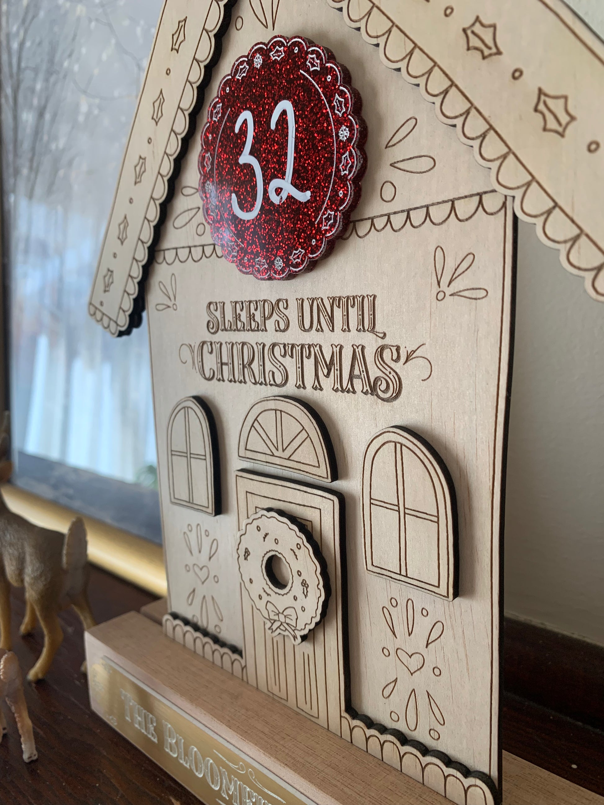 Gingerbread House Christmas Countdown – North Pole Post Co